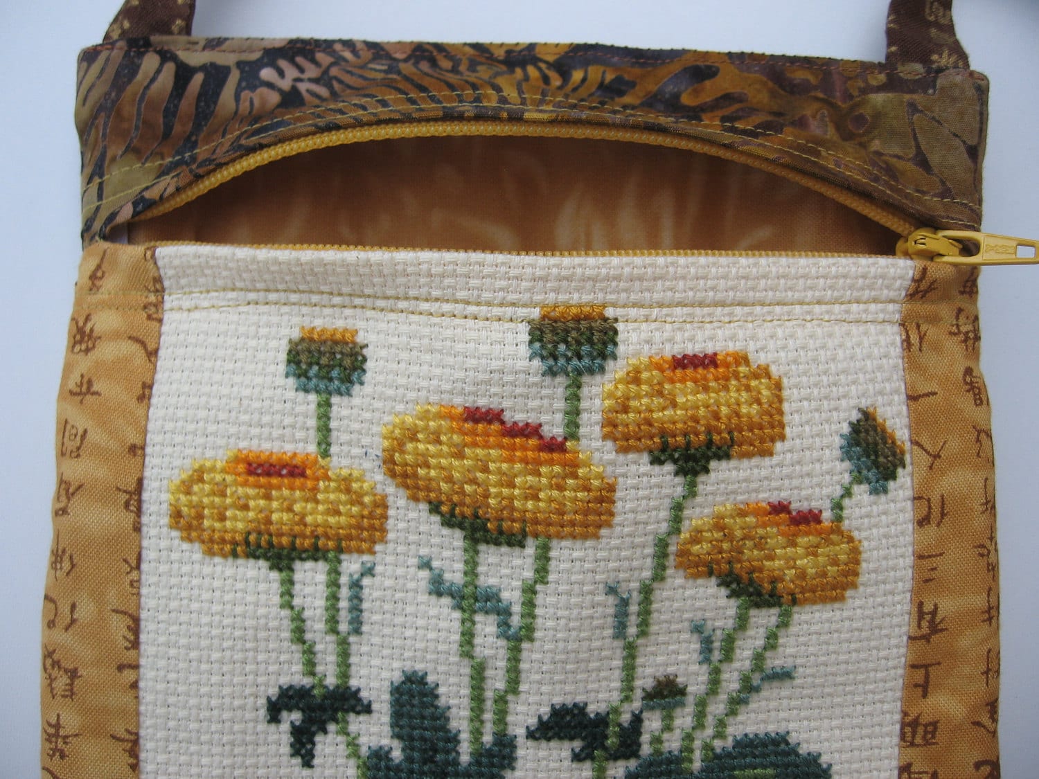 Small Hand Embroidered Crossbody Bag or Shoulder Purse Sling Bag ...