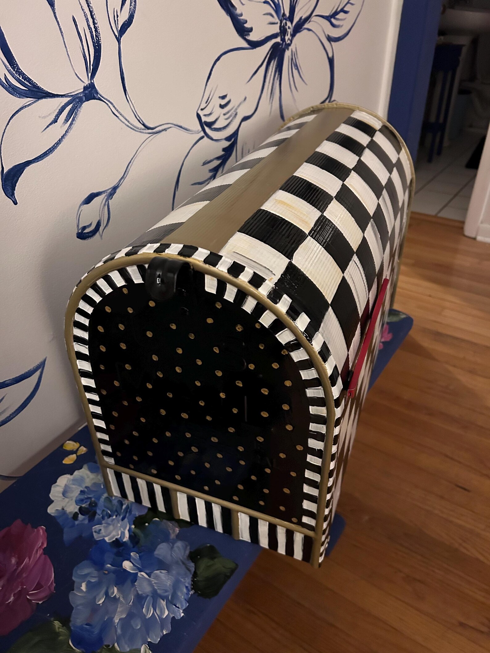 Custom Hand Painted Mailbox/ Black and White Checks With Gold Accents ...