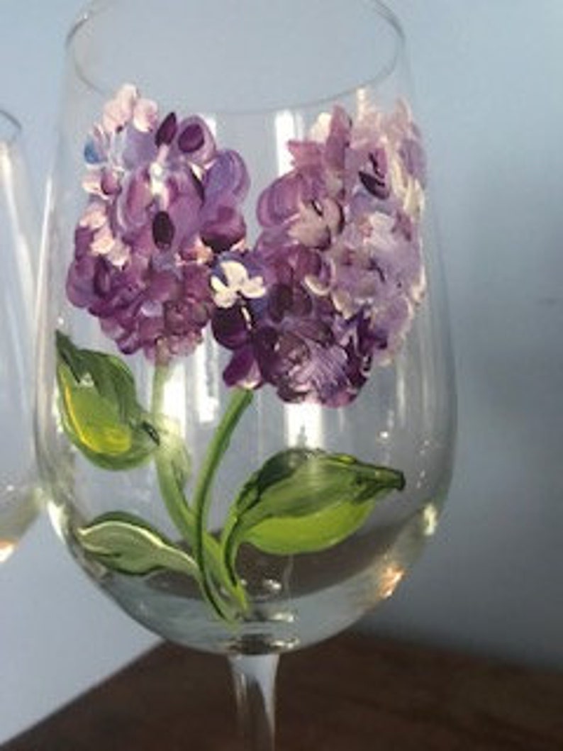 Hand Painted Lilac Wine Glass - Etsy