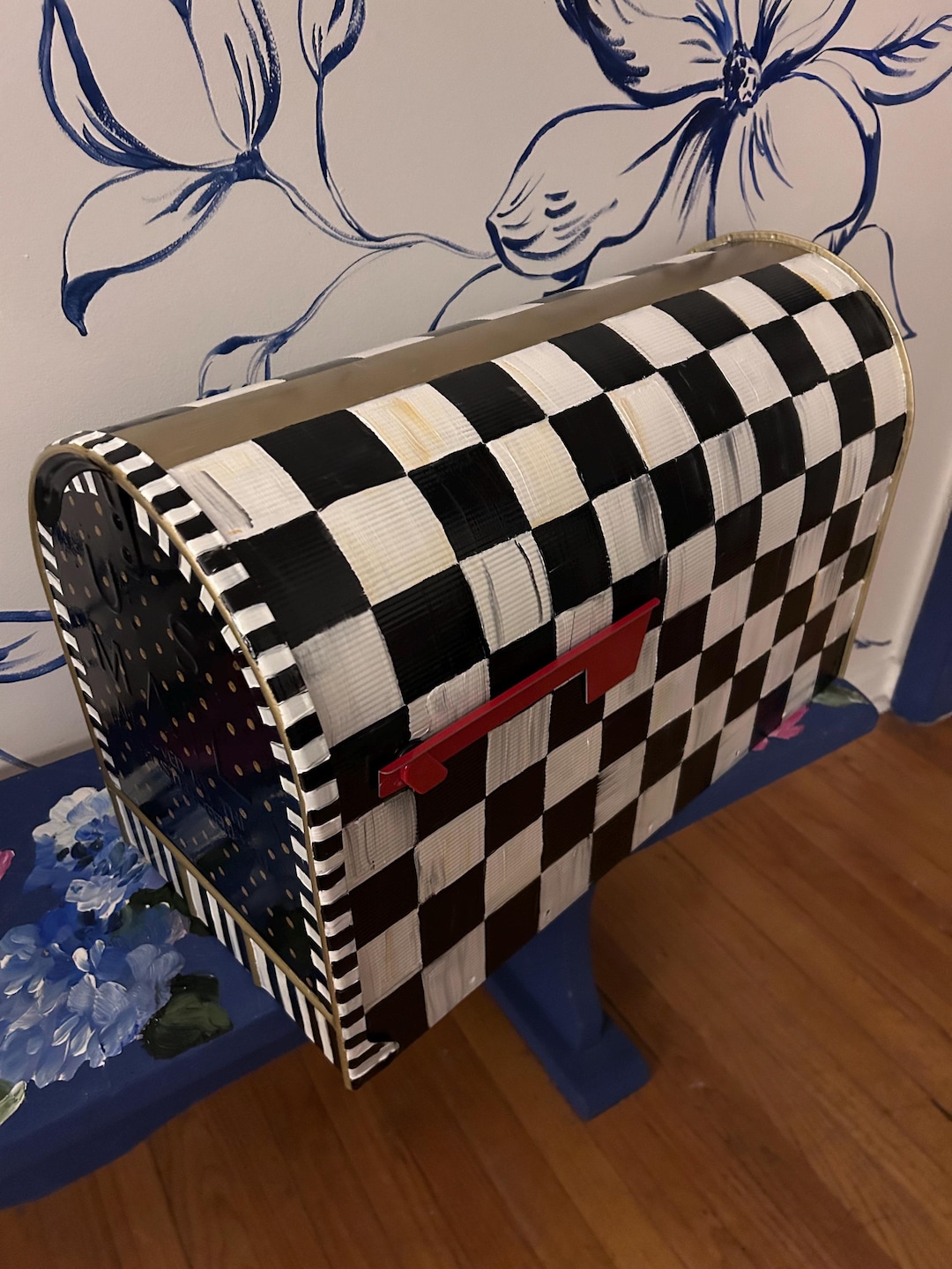 Custom Hand Painted Mailbox/ Black and White Checks With Gold Accents ...