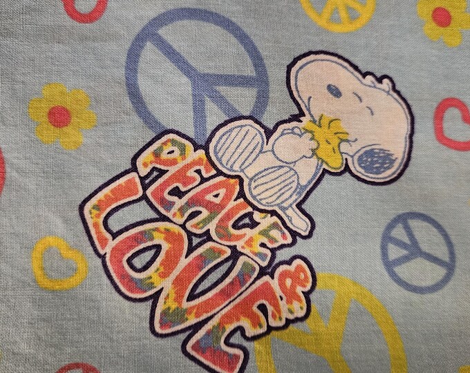 Vintage Peanuts Snoopy Peace and Love Fabric 2007 United Feature ...