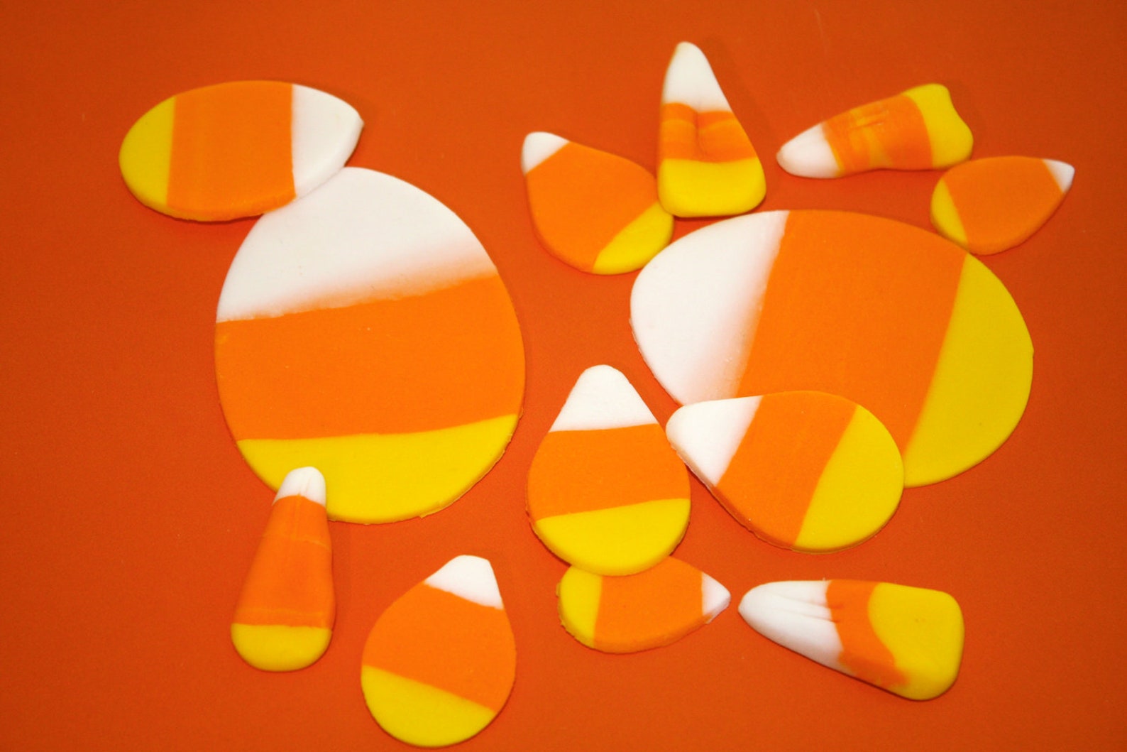 HALLOWEEN CANDY CORN - Fondant Cupcake, and Cookie Toppers - 1 Dozen - Etsy