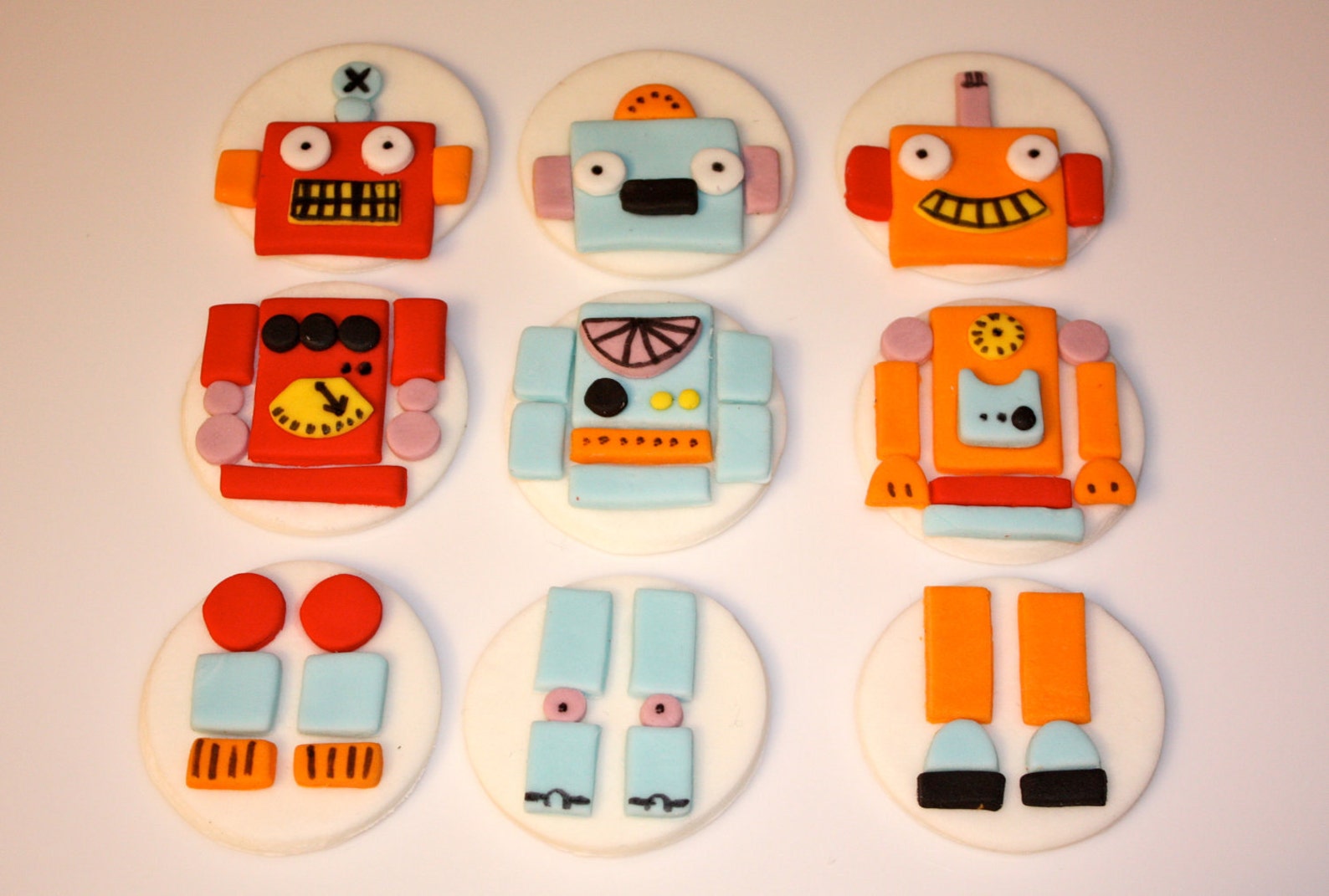 ROBOTS PIECES - Fondant Cupcake, and Cookie Toppers - 1 Dozen - Etsy