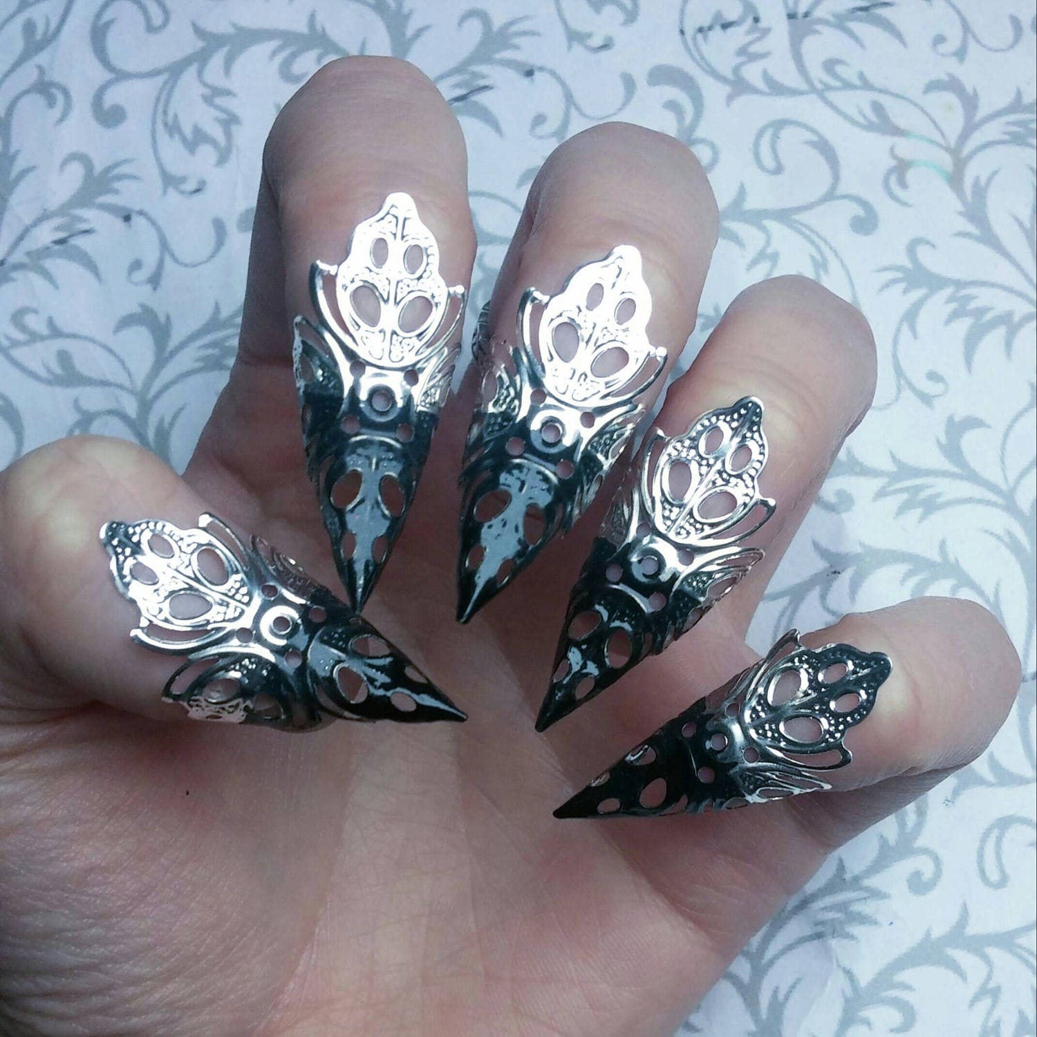 Color Tipped Silver Leaf Claws // Set of 5 // Custom Color | Etsy