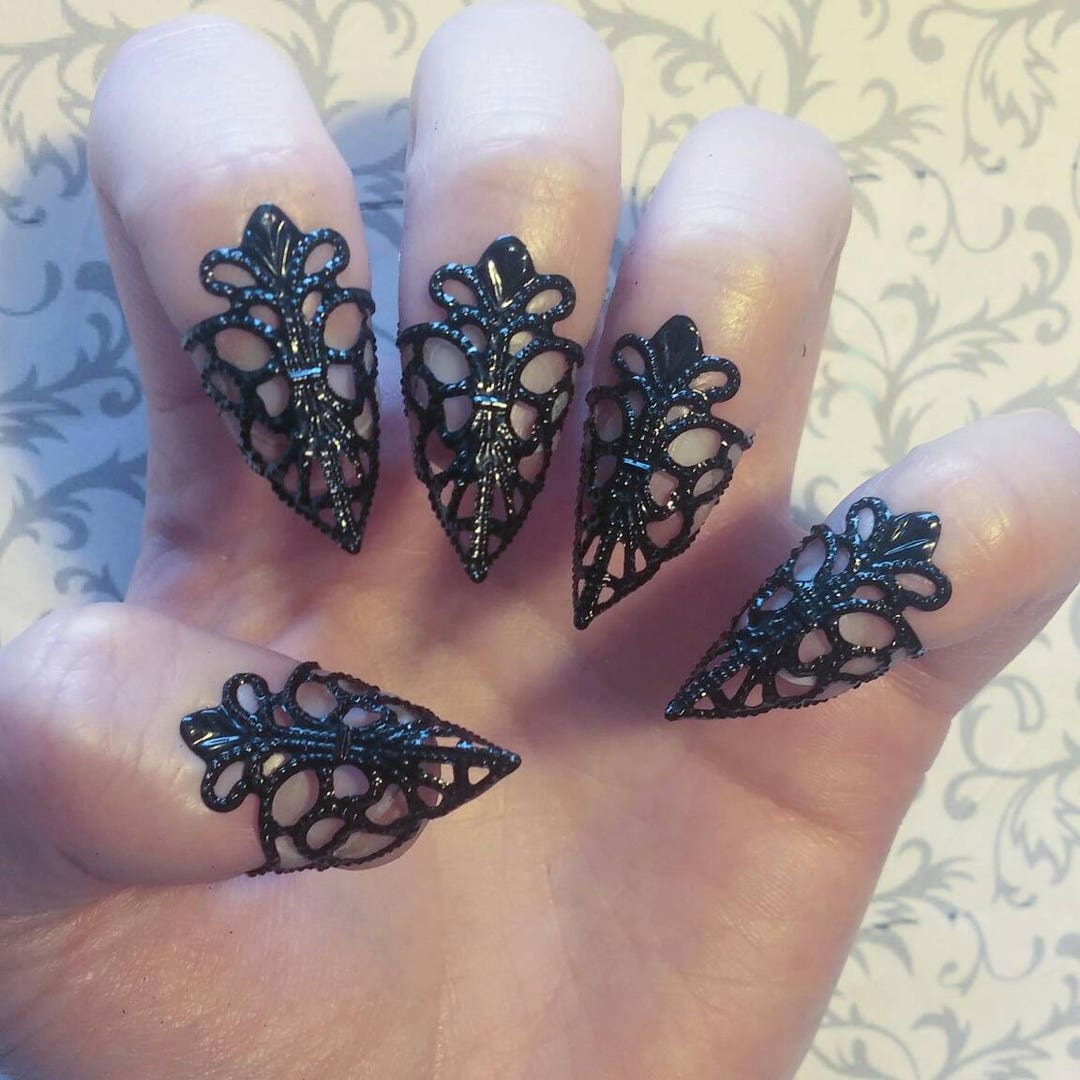 Black Dragon Claws // Nail Armor // Set of 5 - Etsy