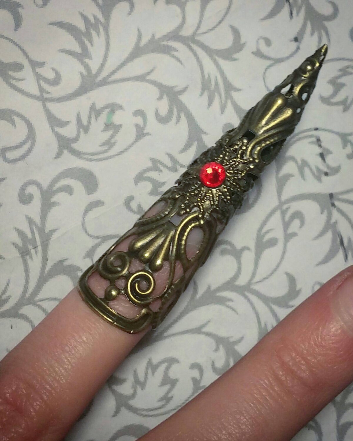 Druid Accent Claw With Custom Color Crystal // Antiqued Bronze - Etsy