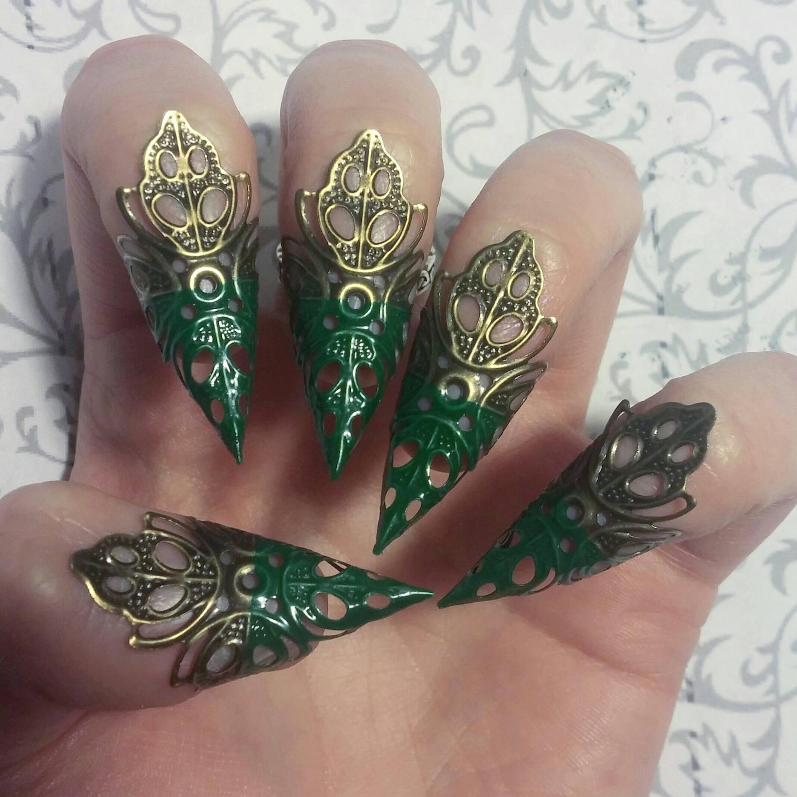 Color Tipped Bronze Leaf Claws // Set of 5 // Custom Color - Etsy
