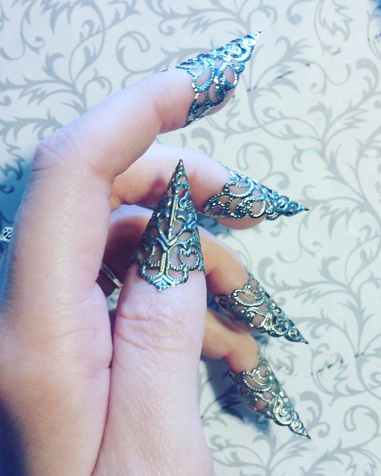 Silver Witch Claws // Set of 5 // Nail Armor - Etsy