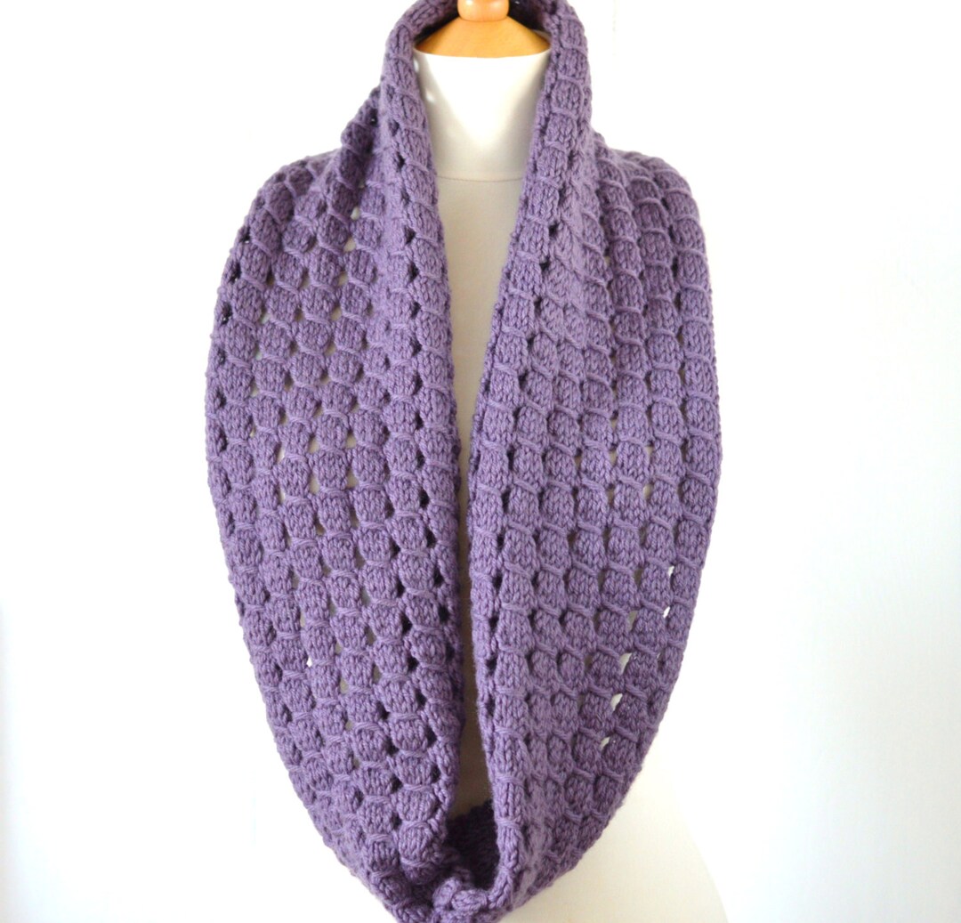 Knitting Pattern Infinity Scarf Easy Improving Beginner Knitting ...