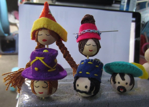 Kit-finished ITEM Heads With Hair for Mmmcrafts Twelve Days | Etsy