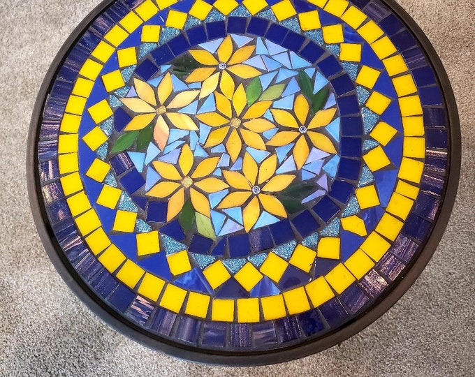 Mosaic Sunflower Table- Made to Order- - Etsy