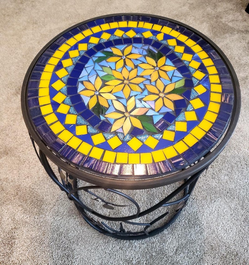 Mosaic Sunflower Table- Made to Order- - Etsy