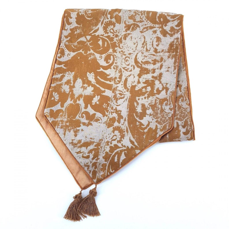 Luxury Table Runner With Pointed Ends and Tassels Rubelli - Etsy