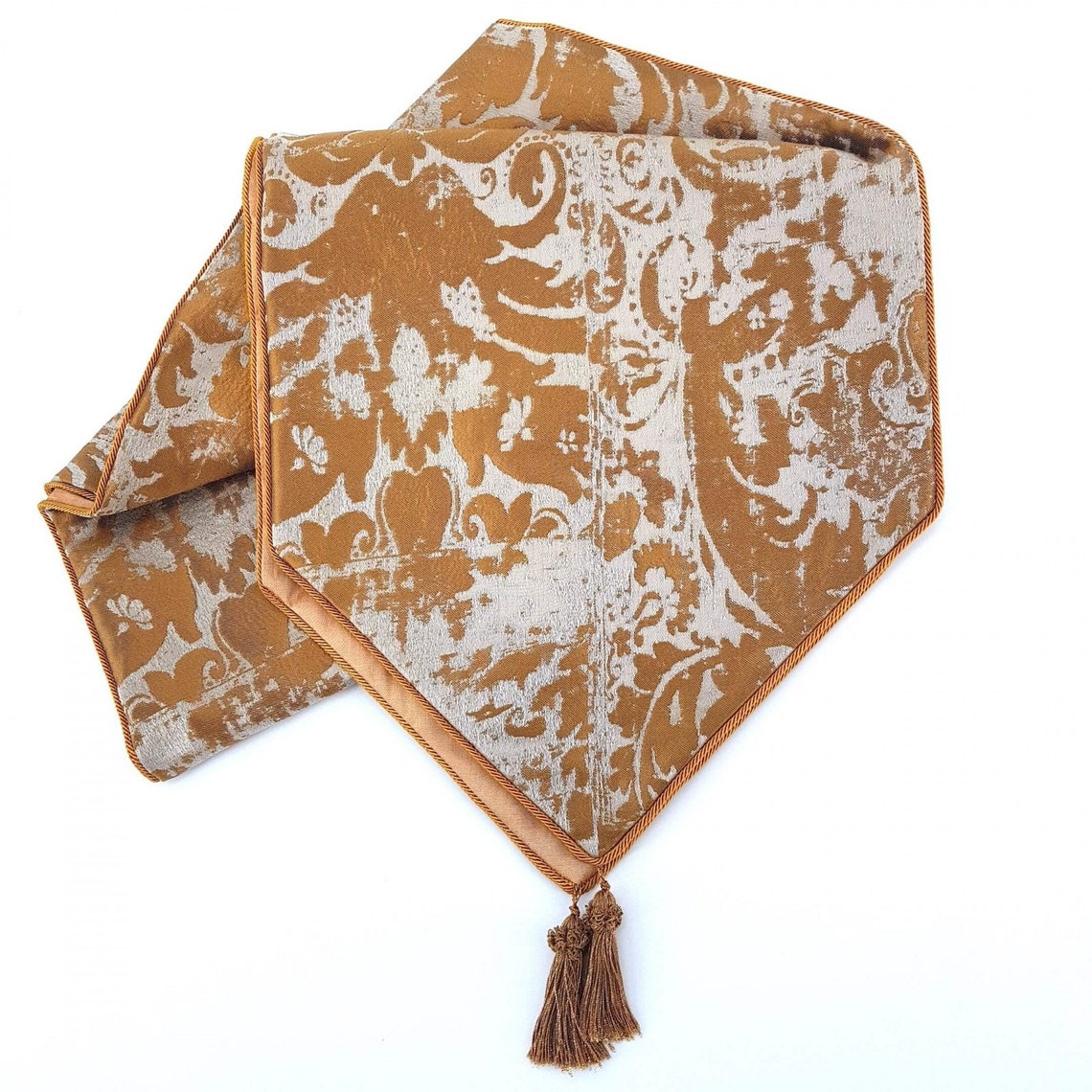 Luxury Table Runner With Pointed Ends and Tassels Rubelli - Etsy