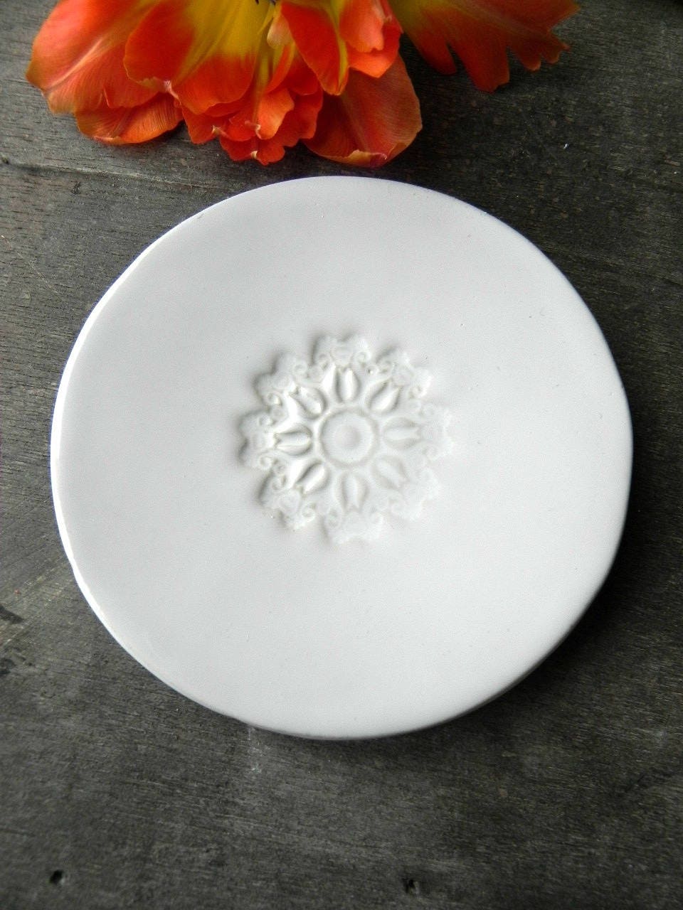 Mandala Ring Holder, White Lace Ceramic Wedding Ring Dish, Flower Round ...