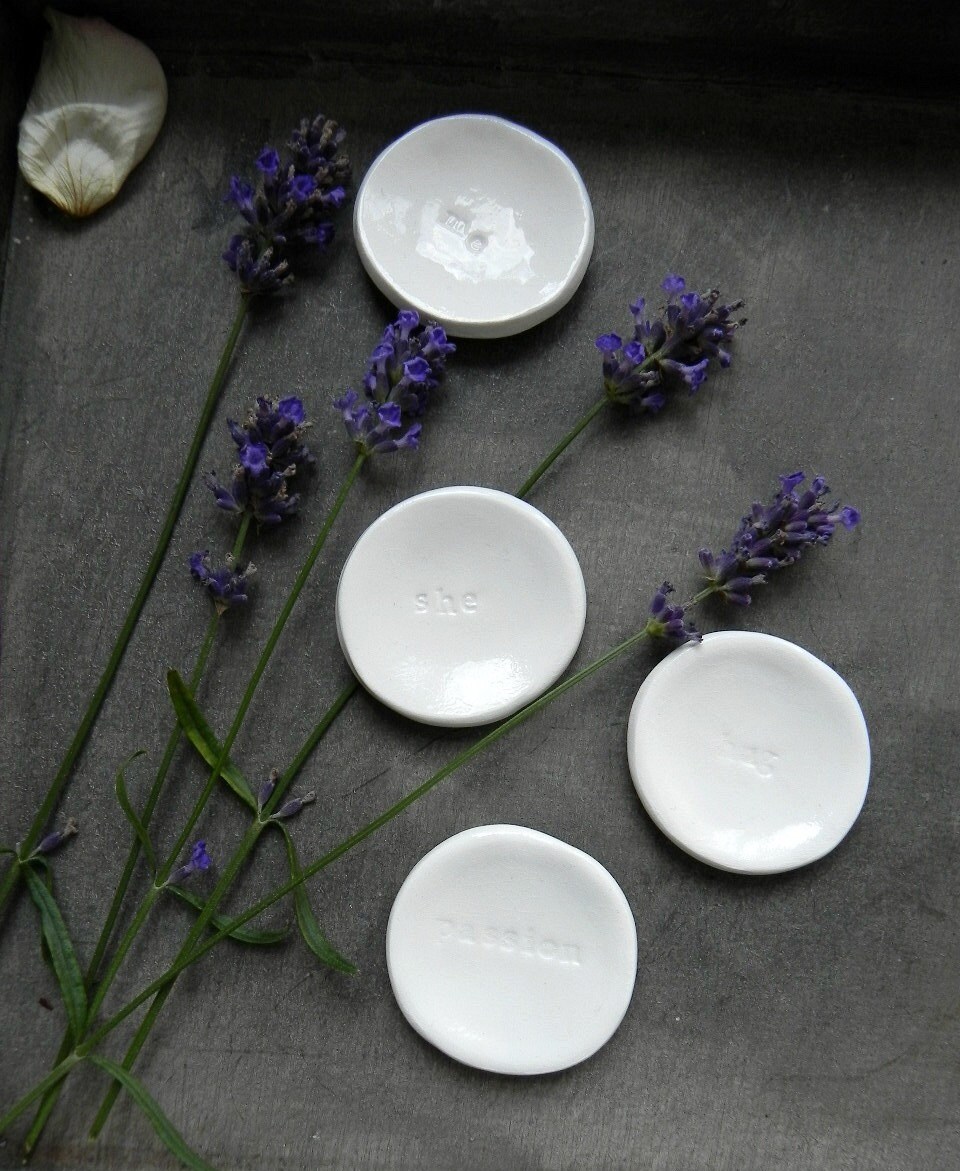 Positive Words Little Ceramic Ring Dish Gold Letters Round ...