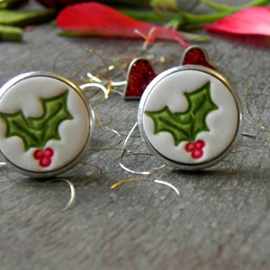 Holly Ceramic Cuff Links, Unisex Christmas Gift Idea, Novelty Gift ...