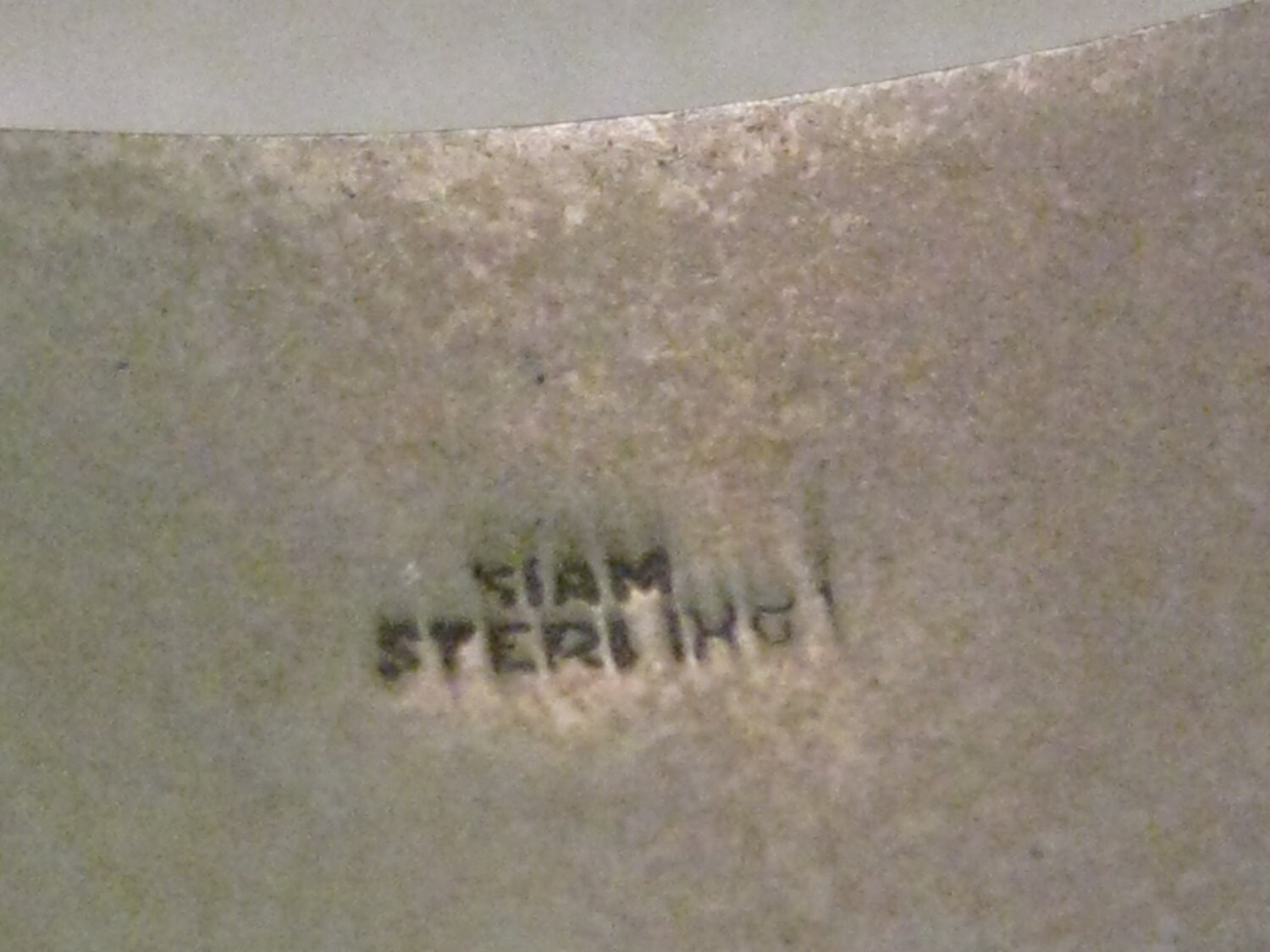 Vintage Siam White Enamel Hinged Bangle Bracelet, Sterling Silver, 7 ...