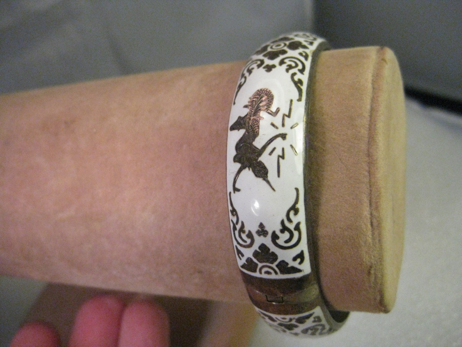 Vintage Siam White Enamel Hinged Bangle Bracelet, Sterling Silver, 7 ...
