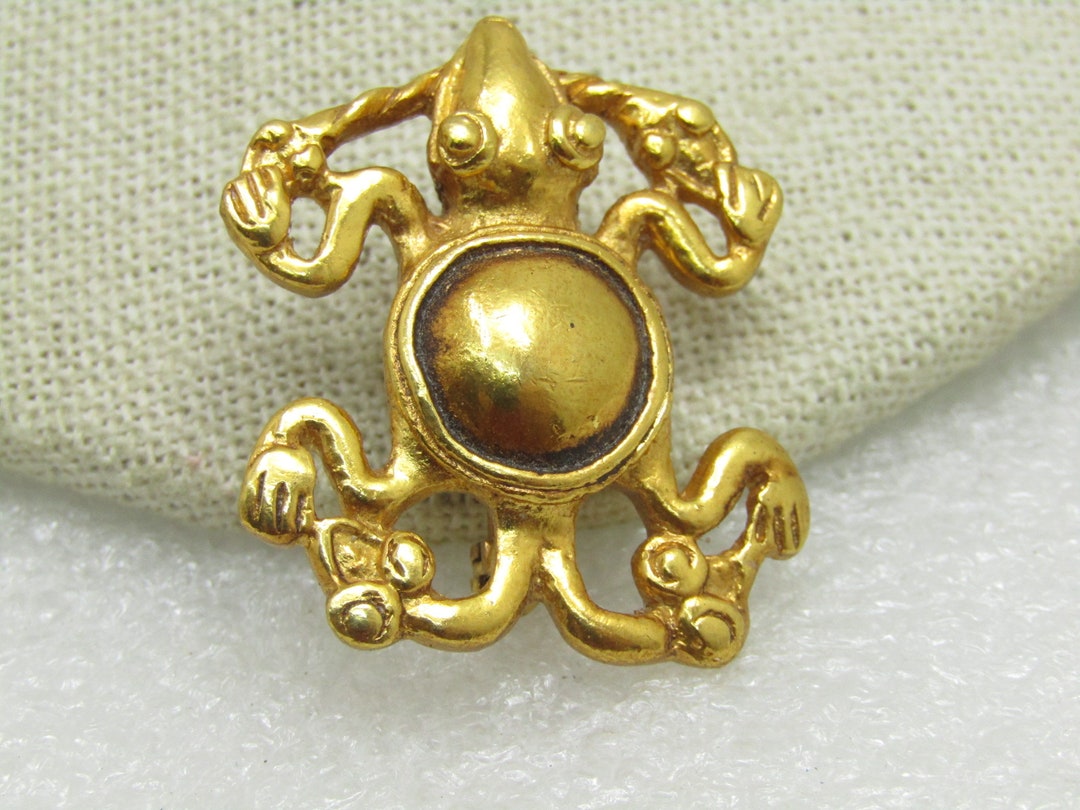 Vintage Frog Alva Museum Replicas Brooch, 1.5" by 1.25", Domed Back - Etsy