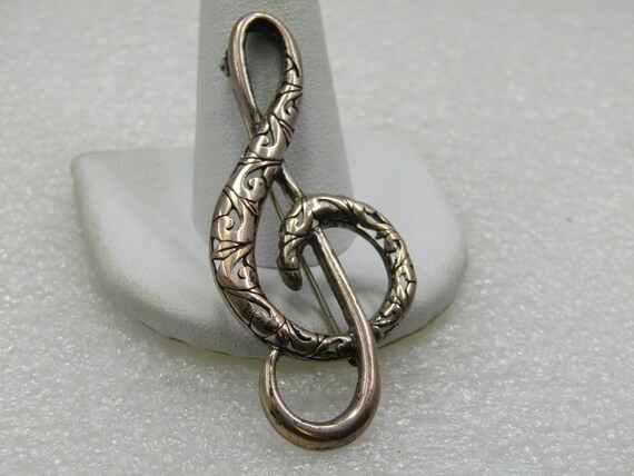 Maria's Vintage and Estate Treasures (on Etsy)