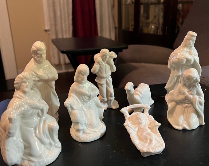 Vintage, Avon Nativity Set. White, Bisque Porcelain Figurines. Set of ...