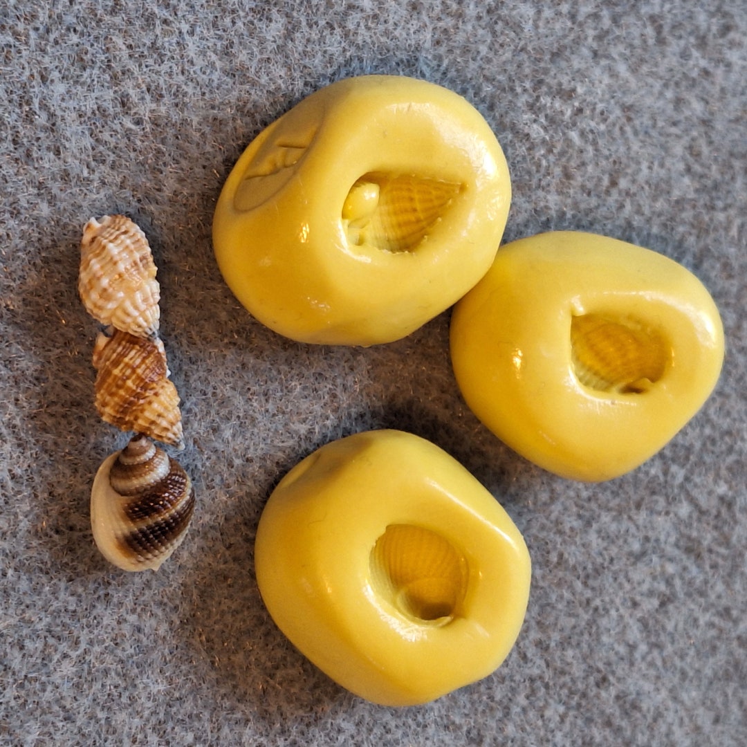Mini Twisted Shell Mould Set: Tiny Rubber Mould for Crafts, Jewellery ...