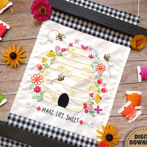 Bee Embroidery Pattern, Beehive, Honeybees, Honey Bee Decor, Beekeeper ...