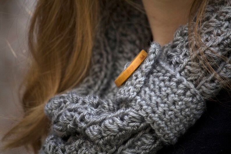 CROCHET PATTERN Cowl With Button Band, Cluster Stitch Cowl, Beginner ...