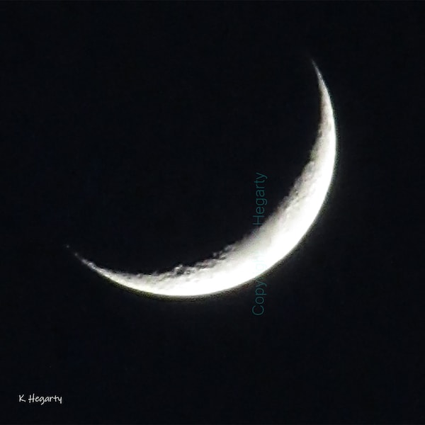Crescent Moon Photos - Etsy