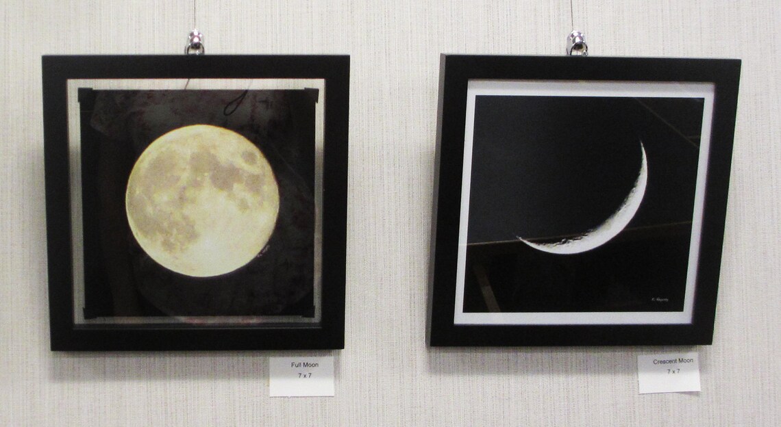 Photograph - Crescent Moon - Sharp Crescent Moon Against a Black Sky ...