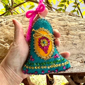 Handmade Vintage Sequin Felt Bell Christmas Ornament - Etsy