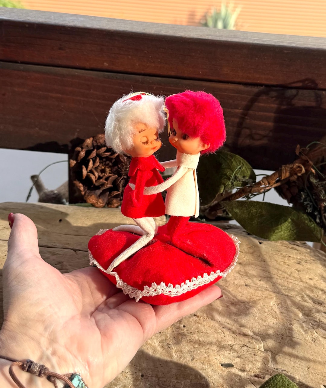 Vintage Hugging Valentine Pixie Knee Hugger Heart Ornament MCM 1960 ...