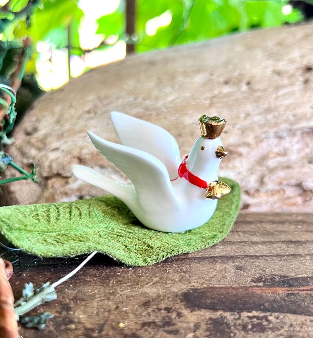 Vintage NAPCO Dove Christmas Ornament 1970 1980 Bone China NAPCOWARE ...