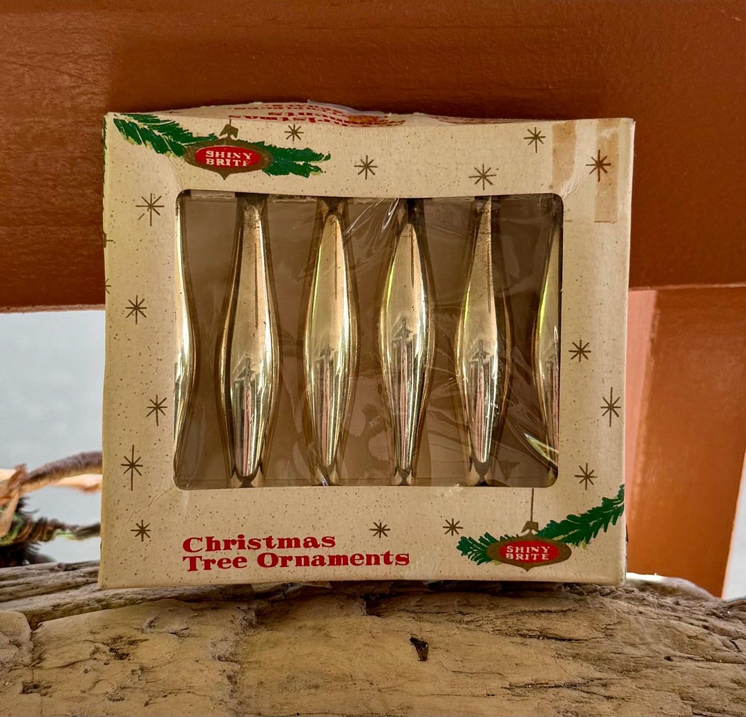 Vintage Shiny Brite Gold Teardrop Christmas Ornament 1950 1960 Gold ...