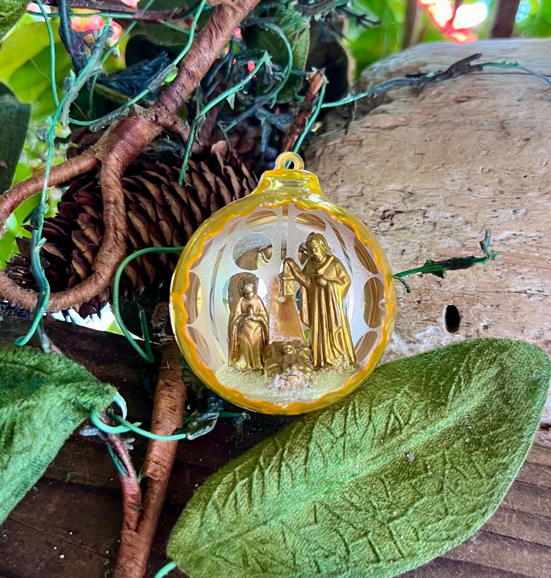 Vintage Jewelbrite Nativity Jesus Mary Joseph Reflector Diorama ...
