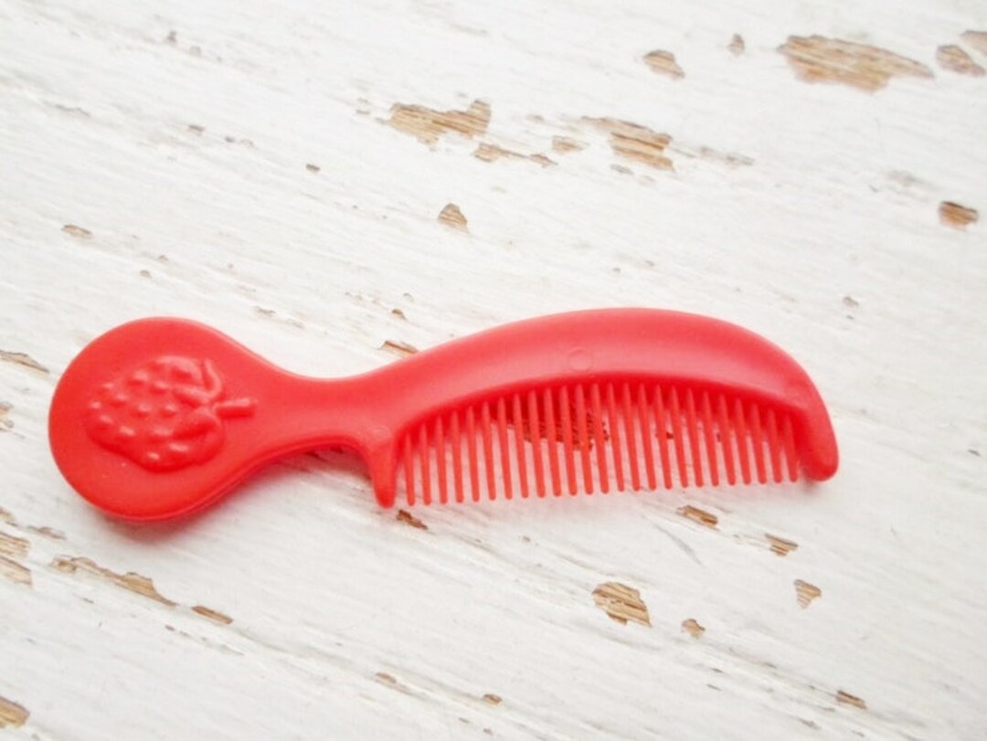 Vintage Strawberry Shortcake Red Comb, Toy, Strawberry Shortcake's Comb ...