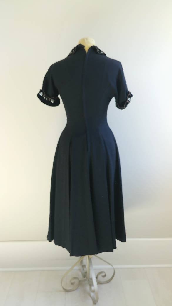 Small Vintage 1950s Black Velvet Rhinestone Peter Pan Collar | Etsy