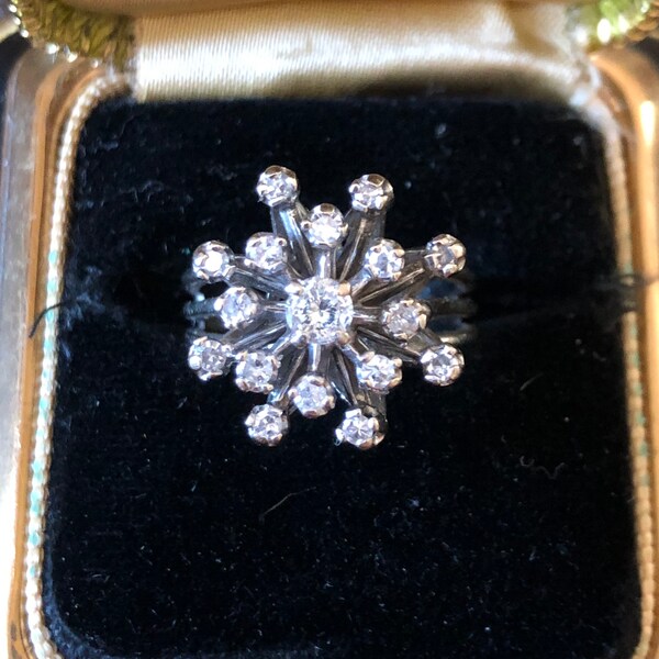 Gold Flakes Ring - Etsy