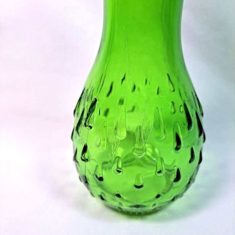 Mid-century Green Glass Vase Teardrop Bumps Bulb Friendly Neck - Etsy