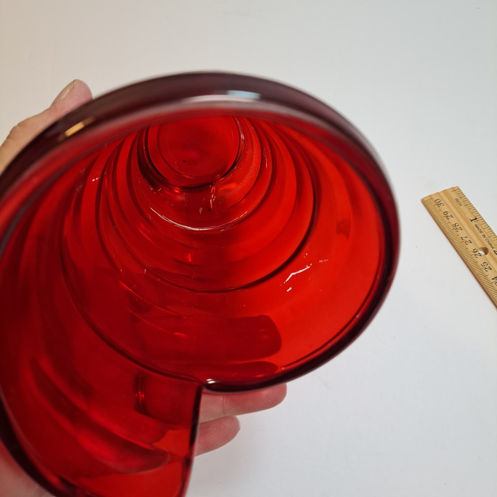Vintage Ruby Red Spiral Swirl Art Glass Vase 9 Unmarked Centerpiece ...