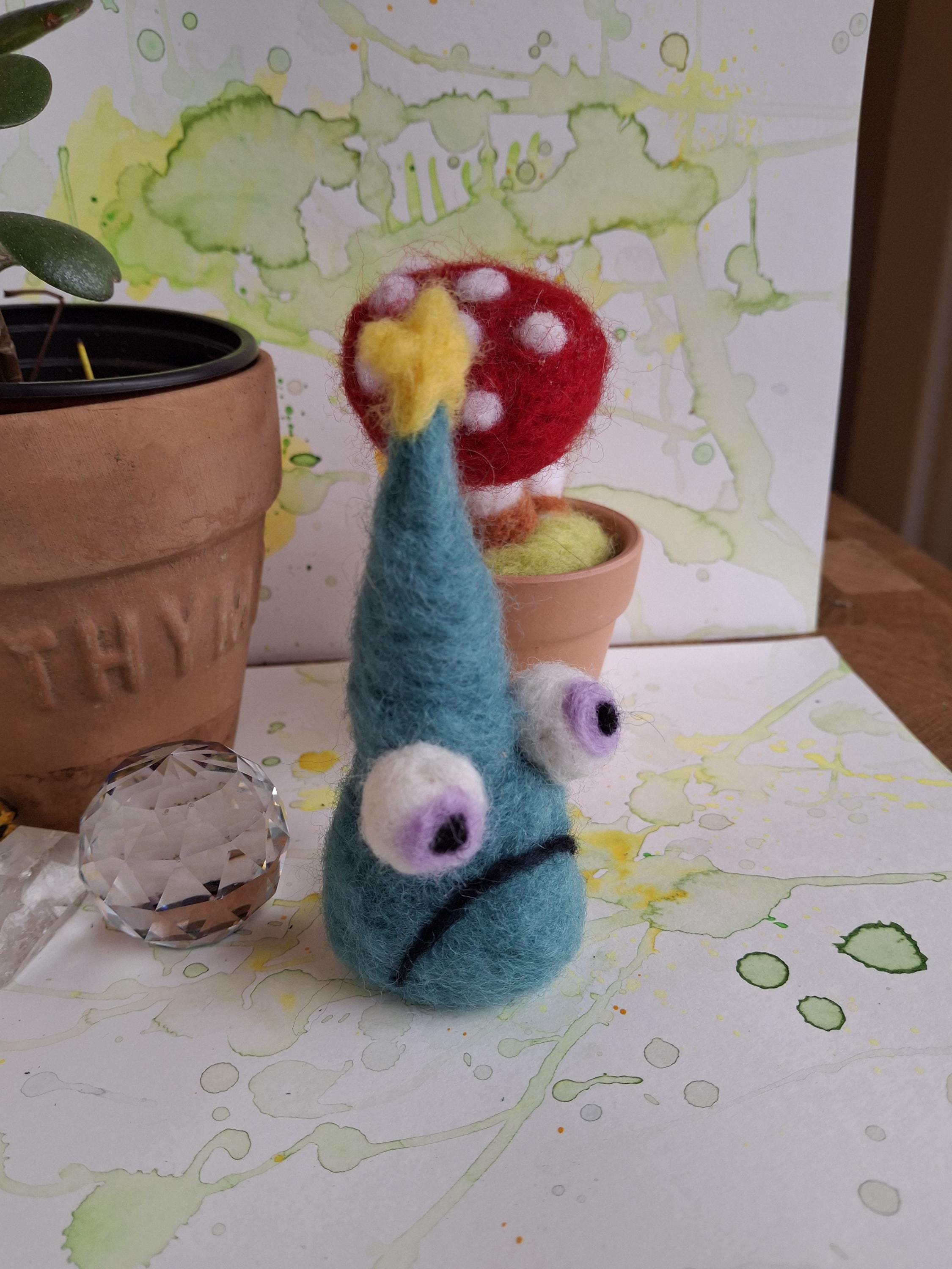 Quirky Needle Felted Christmas Tree With Eyeballs - Etsy