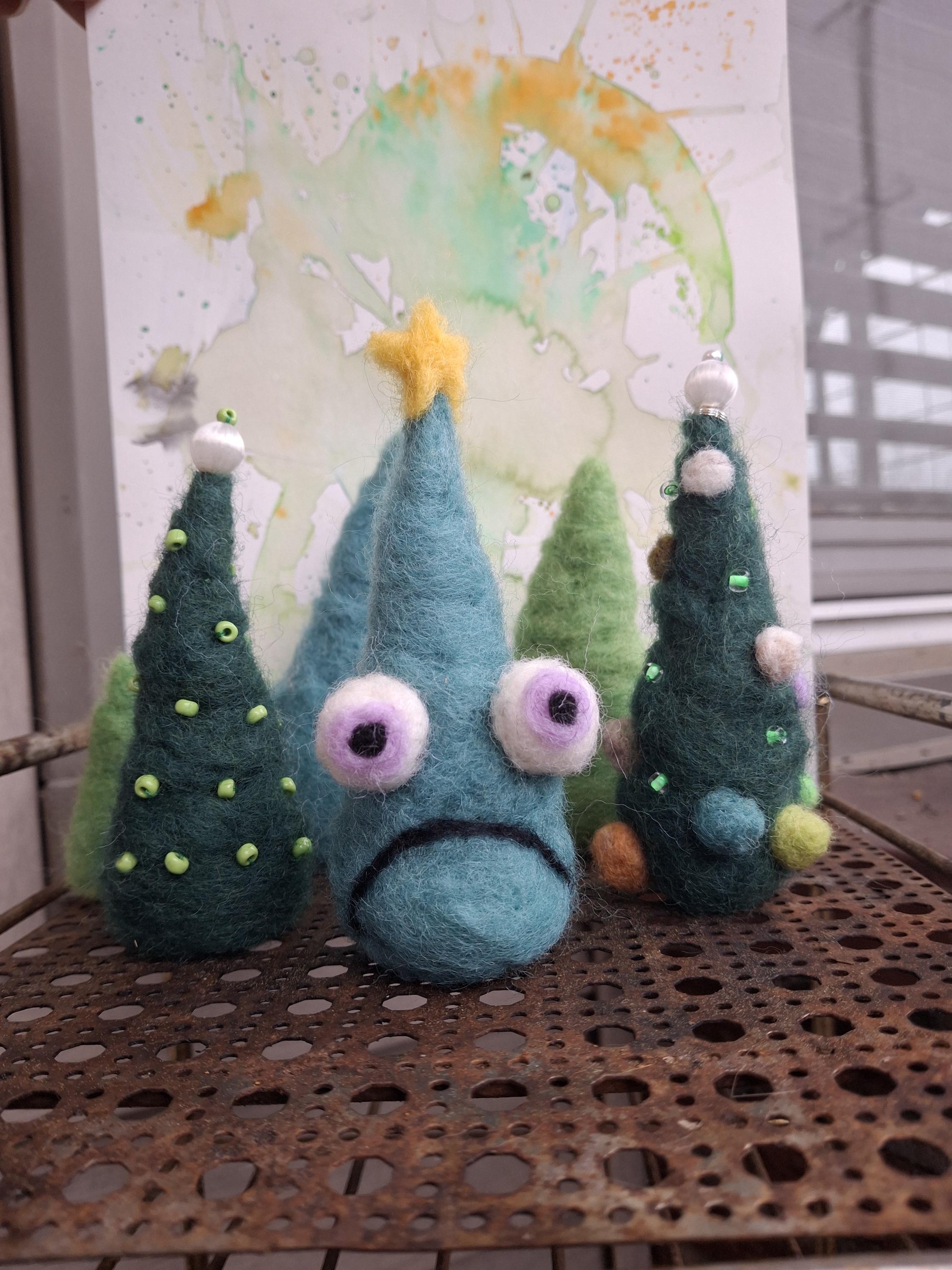Quirky Needle Felted Christmas Tree With Eyeballs - Etsy