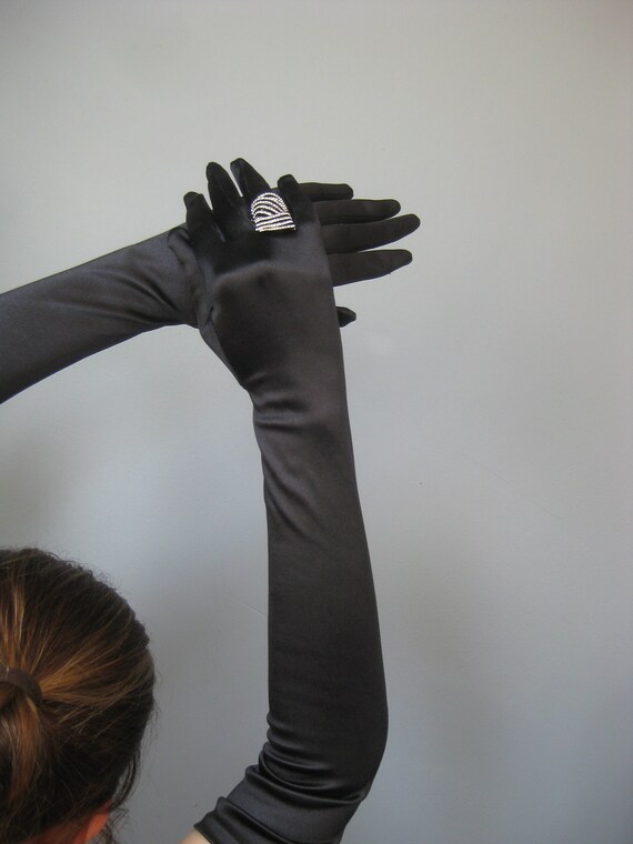 Gloves / Vtg 60s / Super Long Opera Length Purple Glo… - Gem