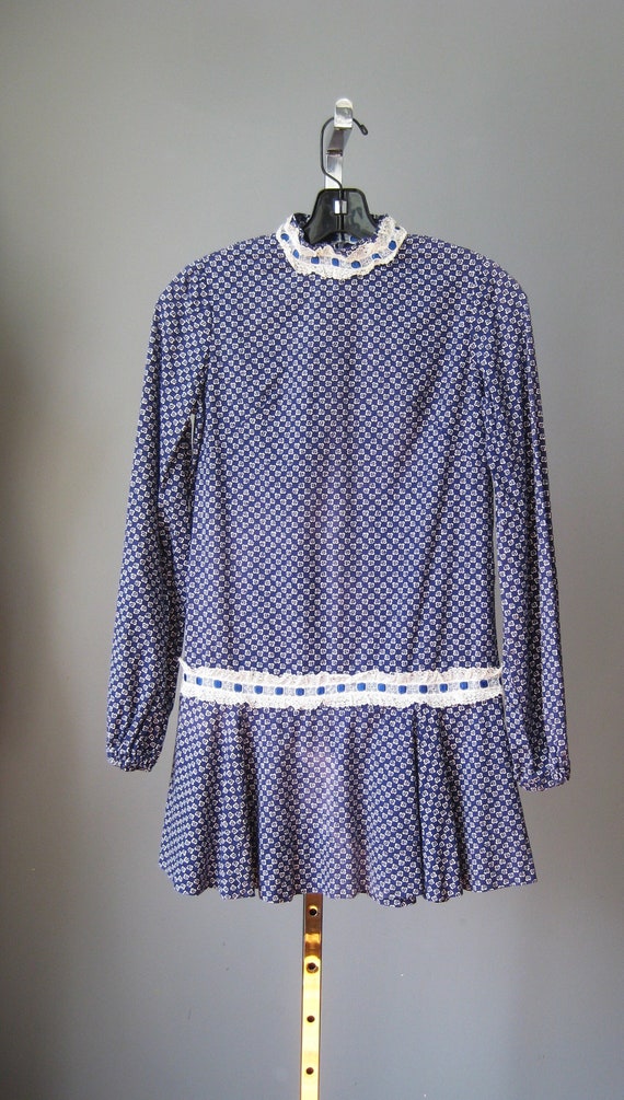 euc vintage blue calico - Gem