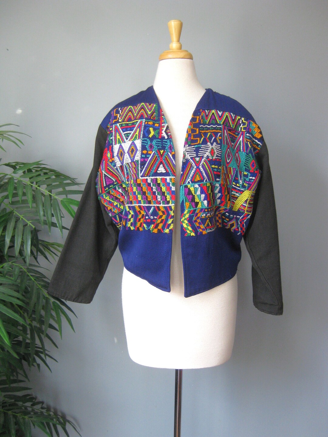 Embroidered Cotton Jacket / Vtg / Guatemala Cotton Cropped Jacket - Etsy