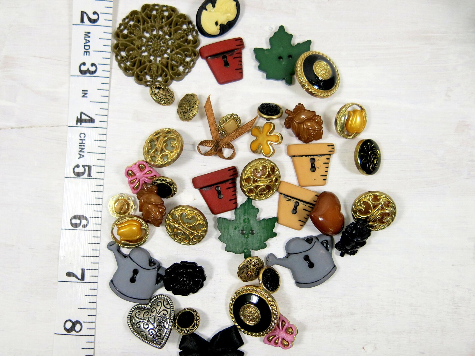 Vintage Plastic Buttons From 1980 Sewing Buttons Decorative Plastic ...