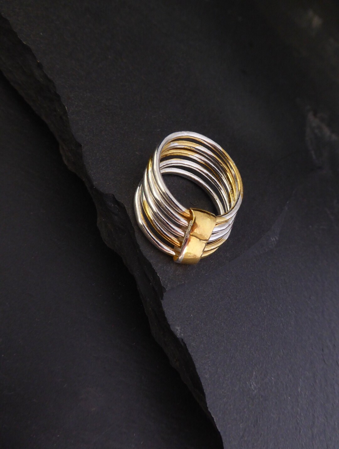 Keum-Boo Multi Stack Ring Anillos Spinner de dos tonos Set of 5 ...