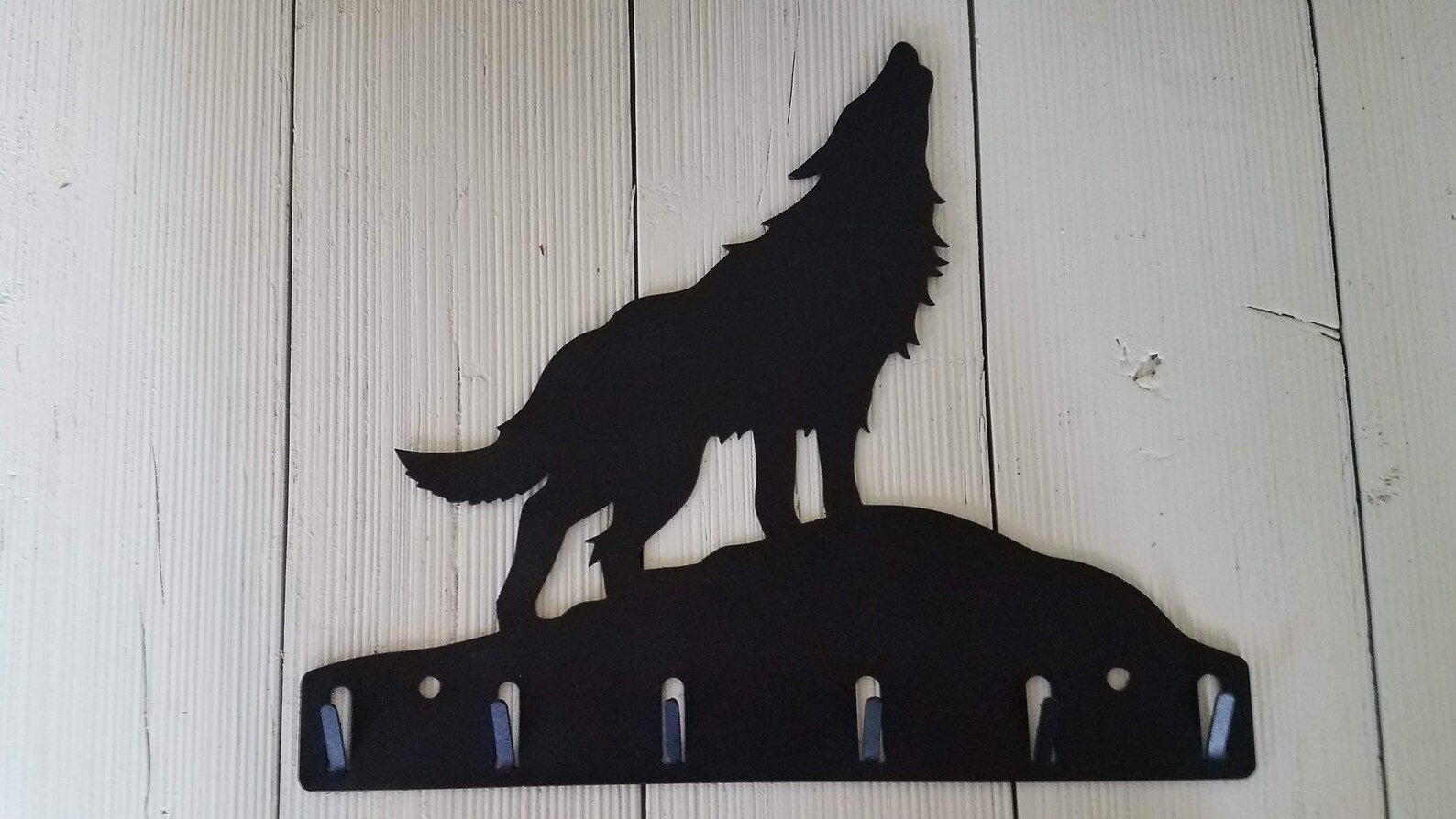 Metal Wolf Key Hanger - Etsy