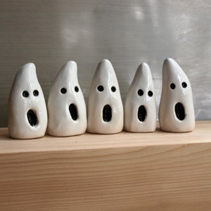 Set of 5 Ceramic Ghosts: Handmade Halloween Decor - Etsy